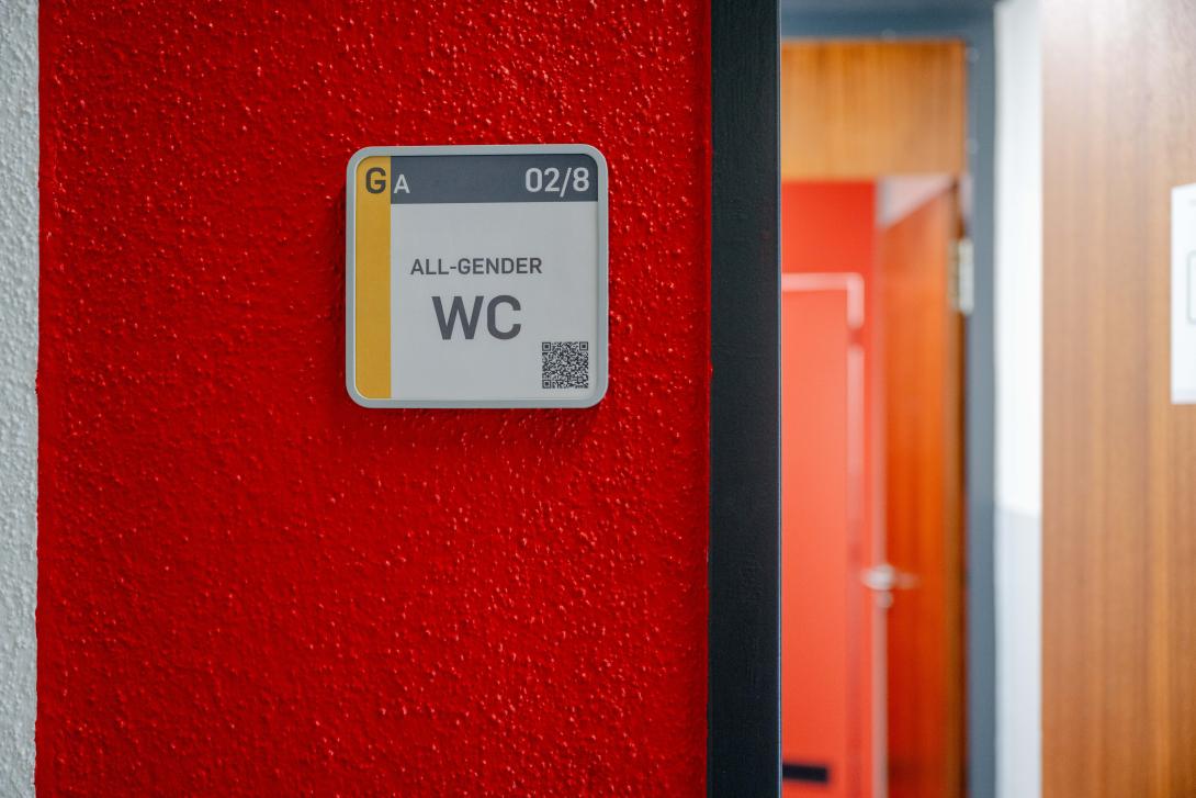 Erstes All-Gender-WC eröffnet | Newsportal - Ruhr-Universität Bochum