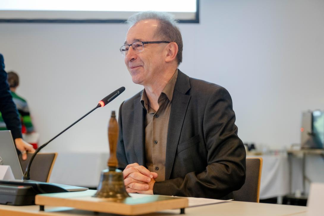 Jörg Bogumil ist weiterhin Senatsvorsitzender | Newsportal - Ruhr ...