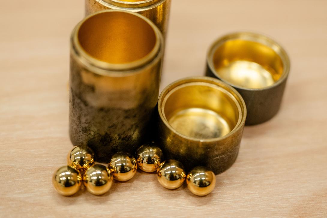 Golden Ball Mills as Green Catalysts | Newsportal - Ruhr-Universität Bochum